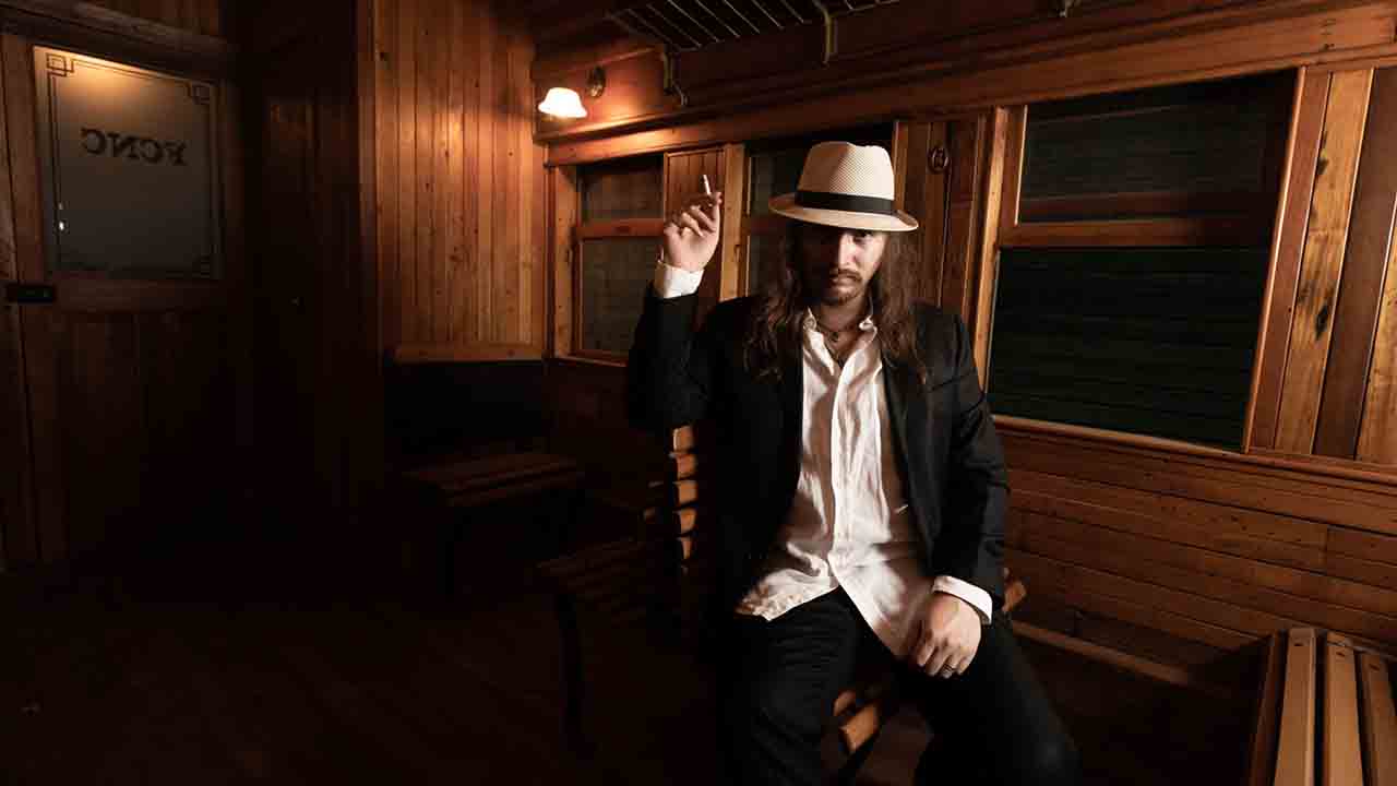 Vicente Saiz estrena “La Moda y La Conciencia” | Cool Music Chile