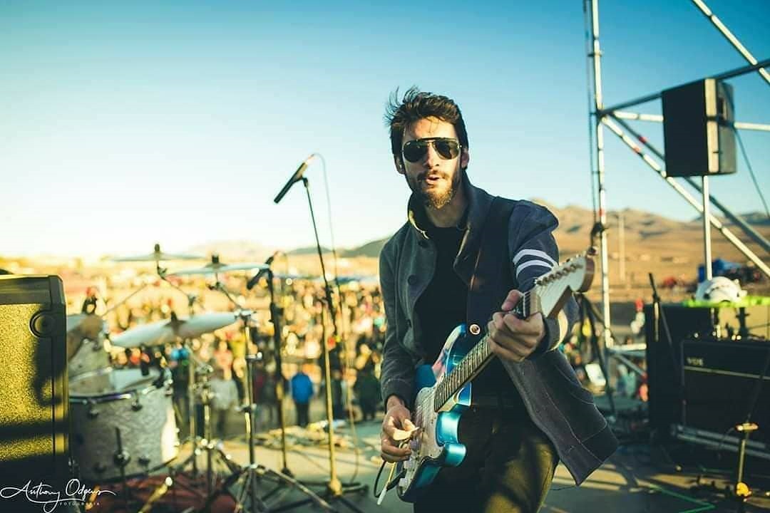 Matías Lobo te lleva a su rincón más íntimo dentro de su Sesión en Vivo ...