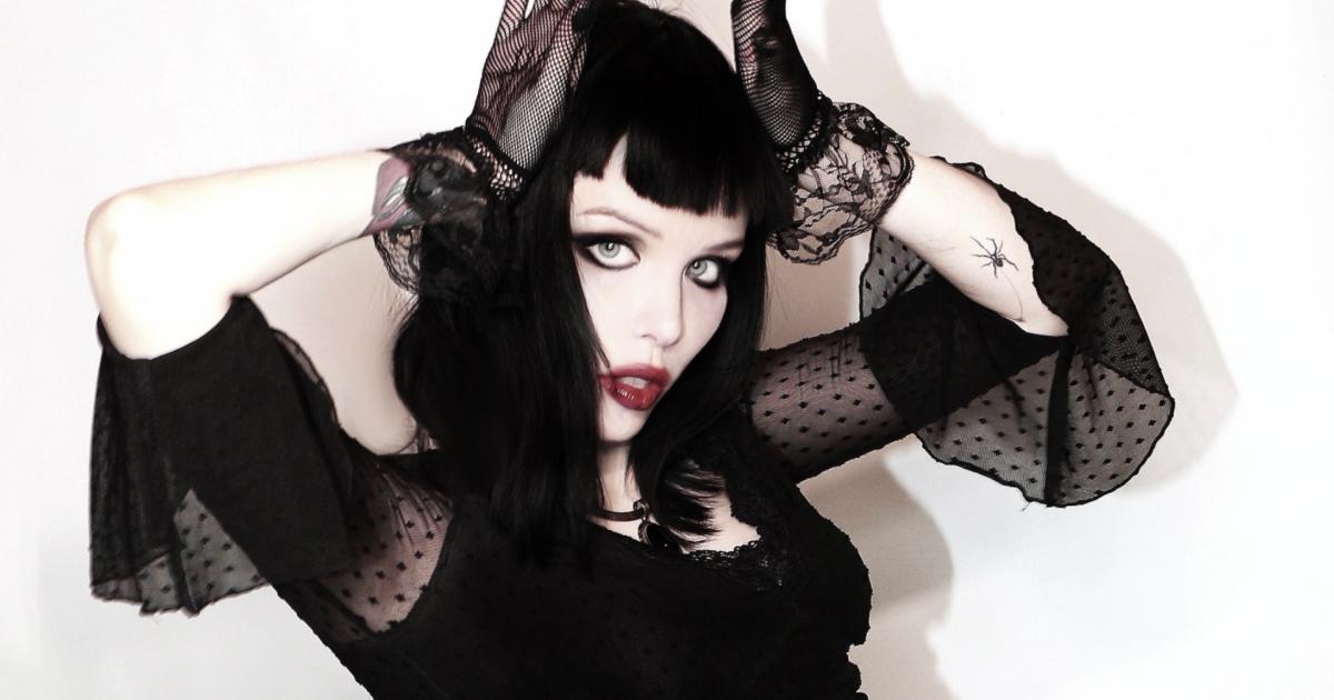 Alice Glass, en la sintetica oscuridad | Cool Music Chile