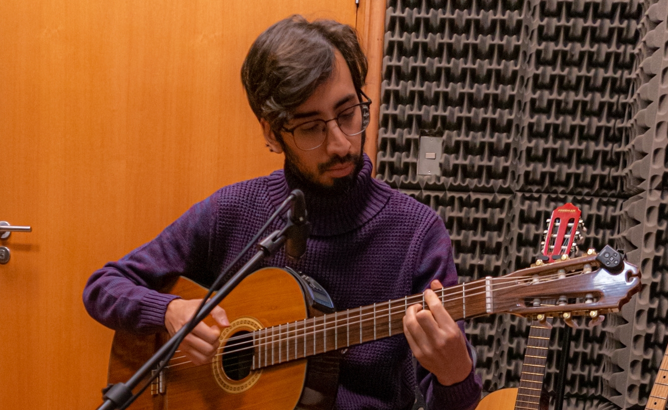 Ariel Grez presenta su EP debut “Hoy” | Cool Music Chile