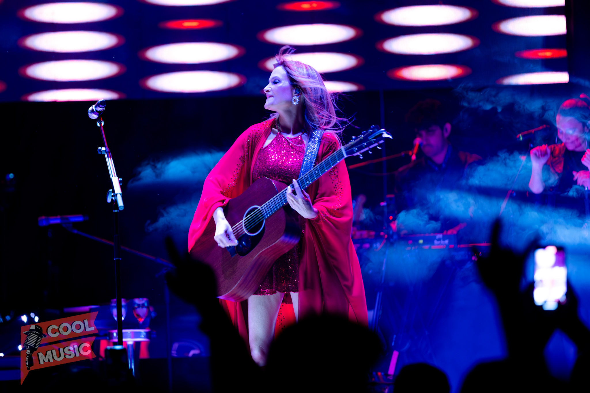 [Estuvimos]. Nicole, la luz entremedio de la oscuridad | Cool Music Chile